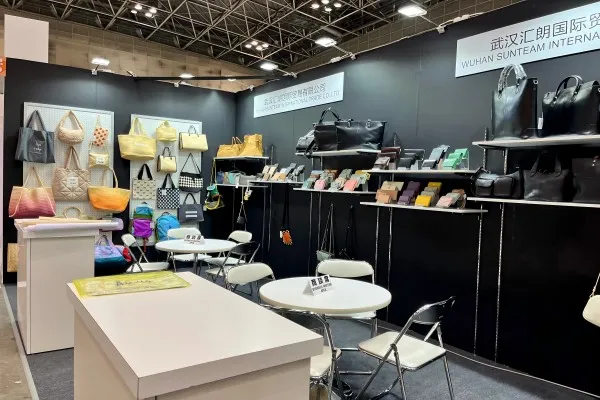 Oem Bag Manufacturer At Bag Exhibition - SUNTEAM